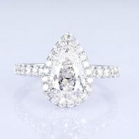 China 18K White Gold Pear Lab Grown Diamond Ring 1.50ct VS1 Clarity HPHT Beautiful Design Gift for sale