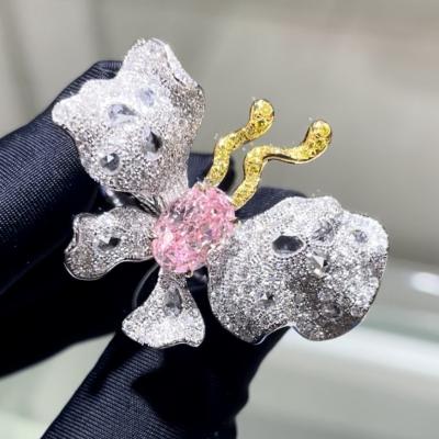 China 18k Gold Butterfly Design Ring with 2.38ct Oval Lab-Grown Pink Diamond - NGTC Certified Luxury Jewelry for sale