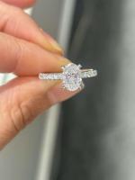 China Oval Brilliant Cut 1.1ct CVD Lab Grown White Diamond Platinum 950 Setting for sale