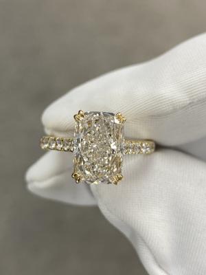 China Lab Grown Diamond Ring Elongated Cushion 3.14ct 18K Yellow Gold Pave Style for sale