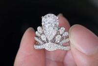 China CH Customization Lab Grown Diamond Rings Pear Crown Diamond Ring 18K Engagement Ring for sale