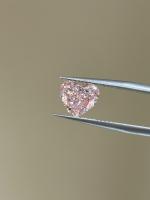 China Fancy Intense Pink Heart Shape Lab Grown Diamond IGI Certified 1 Piece VVS Clarity for sale