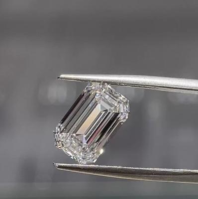 China Emerald Cut 3EX Excellent Lab Grown Diamond - DEF Color VVS-VS Clarity IGI Certified for Jewelry for sale