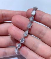 China 16.88ct-17.204ct DEF VVS Multi-Shaped Lab Grown Diamond Bracelet in PT950 Platinum for Parties and Anniversaries for sale