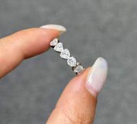 China 1.13ct Heart Shape Lab Grown White Diamond Half Eternity Platinum Ring for sale