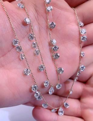 China 1.01ct Round and Pear Shaped Lab Grown Diamond Pendant D VVS 18K Gold for sale