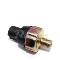 China Engine Car Oil Pressure Sensor For Nissan ALMERA TINO 24240-4M40E Precise Measurement for sale