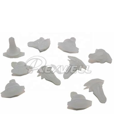 China Car Rubber Door Seal Fastener Retainer Clips For Hyundai Kia 82132-27100 8213227100 for sale