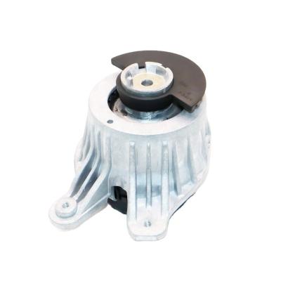 China Car Parts Engine Mount 2052406317 For Mercedes-Benz with Guaranteed Iron and Rubber for sale