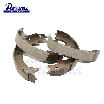 China 4800A057 Car Brake Parts Ceramic Brake Shoes Rear For Mitsubishi Pajero for sale