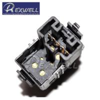 China Guaranteed Hilux Vigo Power Window Switch 5 Pin 84810-0K010 848100K010 for sale