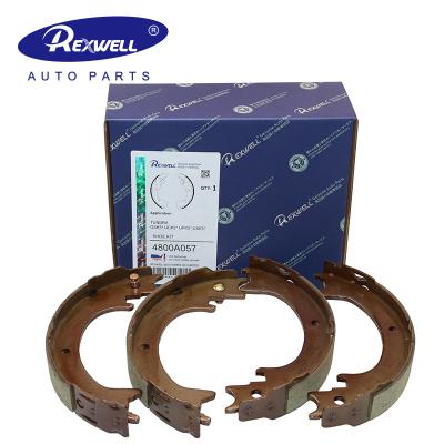 China Automotive Brake System Spare Parts Carbon Fiber Ceramic Rear Drum Brake Shoes 4800A057 For MITSUBISHI PAJERO L200 V97/V98 for sale