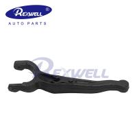China MD703275 Clutch Fork for Mitsubishi Triton L200 Pajero for sale