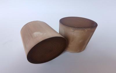 China Alumina Honeycomb Monoliths Catalysts Euro III IV V VI For Catalyst Converters for sale