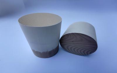 China Pt Pd Rh Catalytic Converter 3 Way Honeycomb Catalyst Support Automotive Exhaust EURO4 EURO3 EURO5 for sale