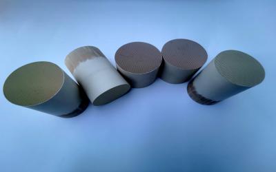 China Automobile HC CO NOX Reduction Rhodium Catalyst For Hydrogenation for sale