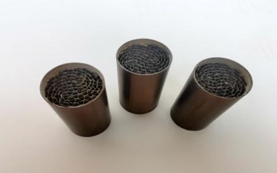 China Ch4 Natural Gas Universal Catalyst Euro 4 5 6 400cell 300 Cell Catalytic Converter for sale