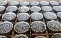 China Metal Motorcycle Catalyst Honeycomb Substrate Pt Pd Rh 100 Cpsi for sale