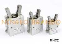 China 2 Finger Angular Pneumatic Air Grippers SMC Type MHC2 Series for sale