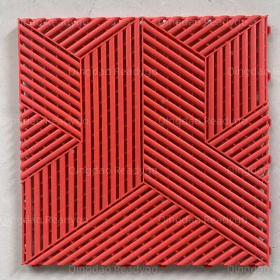 China 18mm Heavy Duty Garage Floor Tiles 620g Interlocking System with 10-Year Warranty for sale