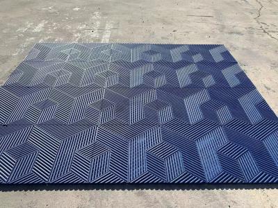 China Matte Surface Interlocking Garage Floor Tiles 15.75x15.75in 25pcs per Box Grey for sale