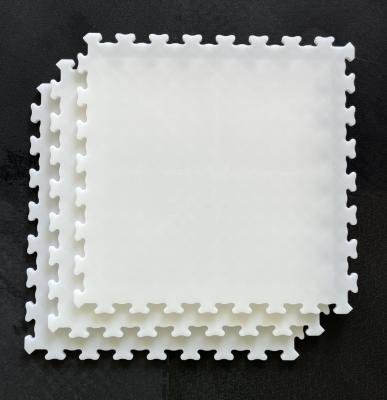 China UV Resistant Hockey Flooring Tiles 460x460mm with 770g Weight and High Slip Resistance for Outdoor Sport Courts for sale