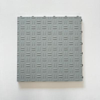 China 400x400mm Polypropylene Floor Tiles 18mm Thick with Diamond Anti-Slip Surface for Garage and Workshop for sale