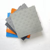 China 18mm Polypropylene Interlocking Garage Floor Tiles 400x400mm with 2500 lbs Load Capacity for sale