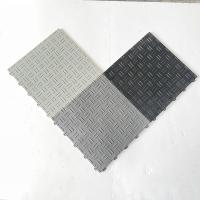 China 18mm Polypropylene Interlocking Garage Floor Tiles 400x400mm with 2500 lbs Load Capacity for sale