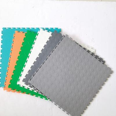 China 6.5mm Thick PVC Garage Floor Tiles 498x498mm Anti-Slip Interlocking Flooring for Indoor Outdoor Use for sale