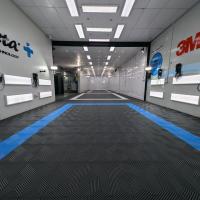 China Modern Interlocking Garage Flooring Red Plastic Mats For Garage Floor for sale