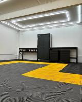 China Outdoor Garage Tiles Interlocking Scratch Resistant Plastic Garage Floor Tile for sale