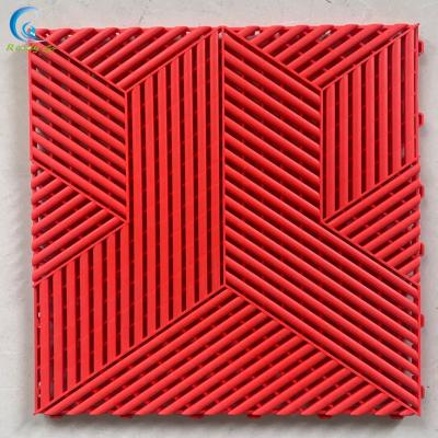 China 3D Garage Floor Tile 0.7 Inch Thick UV Resistant Interlocking PP 2500 Lbs Capacity for sale