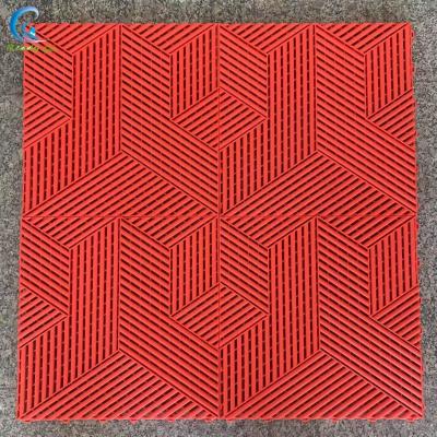 China PP Garage Floor Get A Durable Stylish Makeover High Impact Resistance for sale
