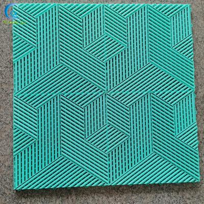 China Interlocking Garage Tile Black Waterproof -22°F to 248°F Temperature Resistance 620g for sale
