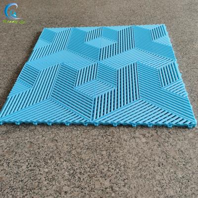 China Interlocking Garage Tile 620g UV Resistant Slip Resistant ASTM D2047 Waterproof Black Flooring for sale