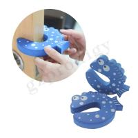 China Non-toxic EVA Foam Baby Safety Door Finger Pinch Guard Multipurpose For Kitchen for sale