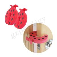 China Nontoxic Foam Child Safety Door Stopper Multiscene Anti Collision for sale