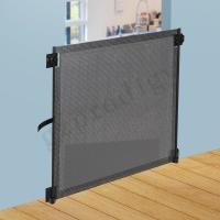 China Prodigy Petproof Retractable Baby Gate Barrier Multicolor Lightweight for sale