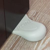China Kids Protector Soft Light Grey  Baby Safety Door Wedge Plastic Door Wedge for sale
