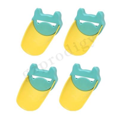 China yellow green Animal Looks Plastic Facuet Extender For Children for sale