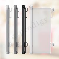 China Customzied Different Length Retractable Safety Gate Standard 140cm for sale