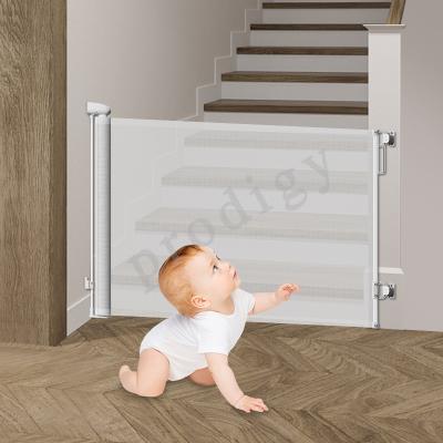 China EN71 Retractable Baby Gate Up To 500cm Super Wide Mesh Dog Stairs Barrier Baby Safe Fence Gate for sale