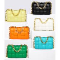 China Weave Flap Womens Leather Messenger Bag PU Leather Crossbody Bag for sale