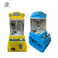 China Customized  Mini Gift Claw Crane Machine With Sound Effects Acrylic Material for sale