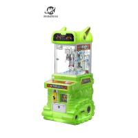 China MAKER Mini Claw Machine 220W Coin Operated Arcade Crane Game 54x45x125cm for sale