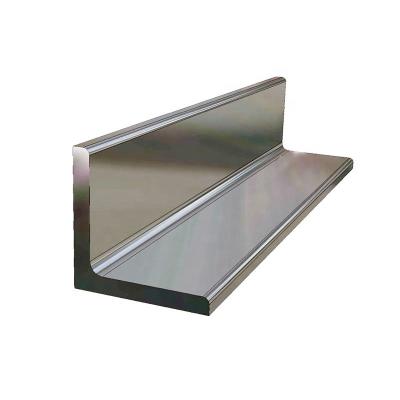 China 2b Finish Stainless Steel Profiles Angle Bar Hot Rolled Unequal S 904L SS Profiles for sale