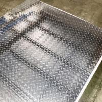China 1500mm  Diamond Aluminum Checker Plate Sheet For Stairs for sale