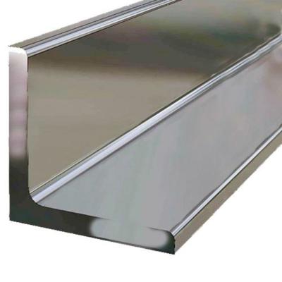 China Hot Rolled Structural Carbon Steel Profiles A36 Equal Steel Angle Bar Iron Angle Bar for sale
