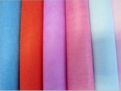 China 83gsm / 130gsm Microfiber Non Woven Cleaning Cloth Soft To Hands for sale